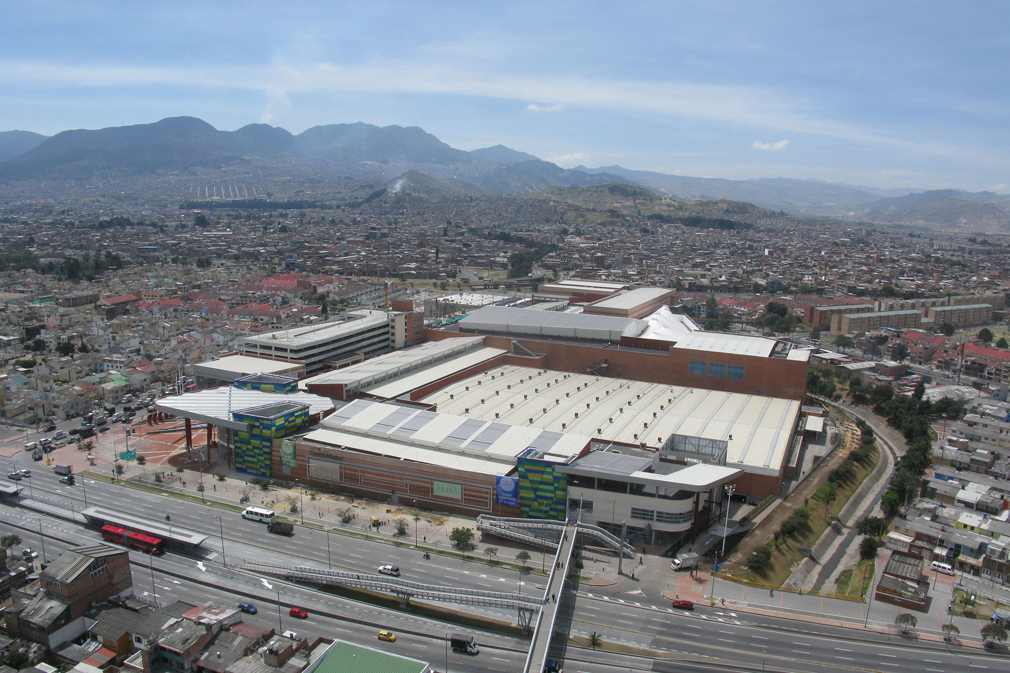 Centro Mayor - Ospinas & Cía S.A.